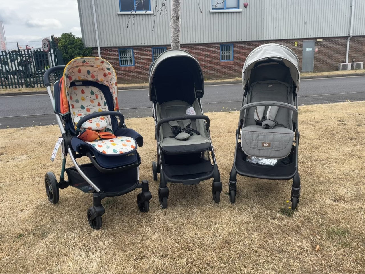 How to choose the right travel stroller for a holiday? – UK Baby Centre