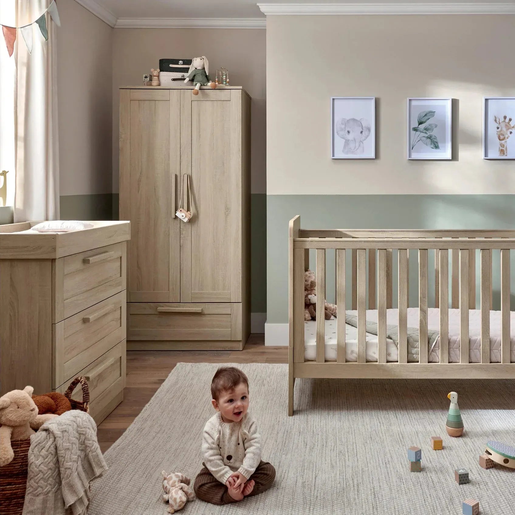 Mamas & Papas Atlas 4pc Nursery Furniture Set | Cot Bed, Wardrobe ...